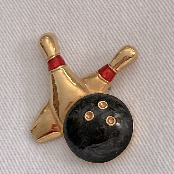 Avon | Jewelry | Vintage Avon Bowling Pin | Poshmark